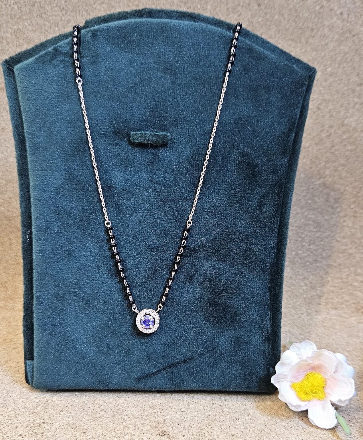 Silver Secrets - Shop Silver Earrings, Necklaces, Anklets & More